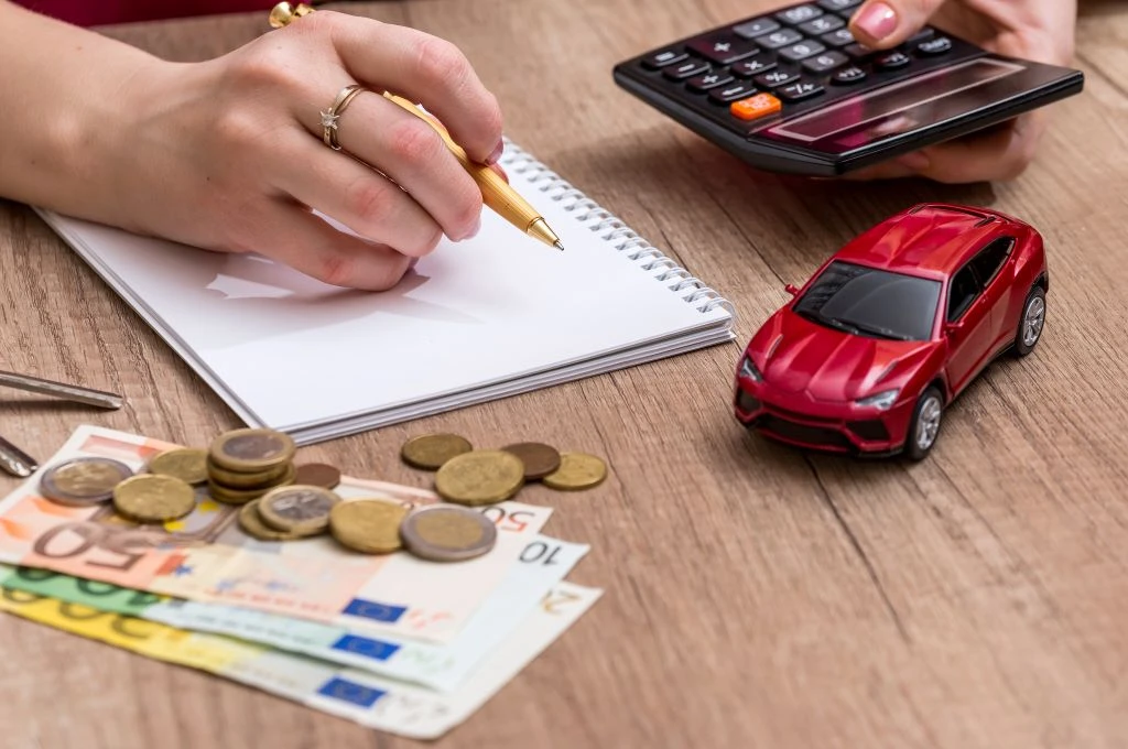 Come pagare il bollo auto online: ACI, PagoPA, app IO, CBILL