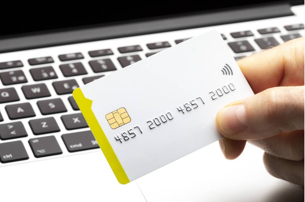 Plafond carta: cosa cambia tra carta di credito, di debito e prepagata